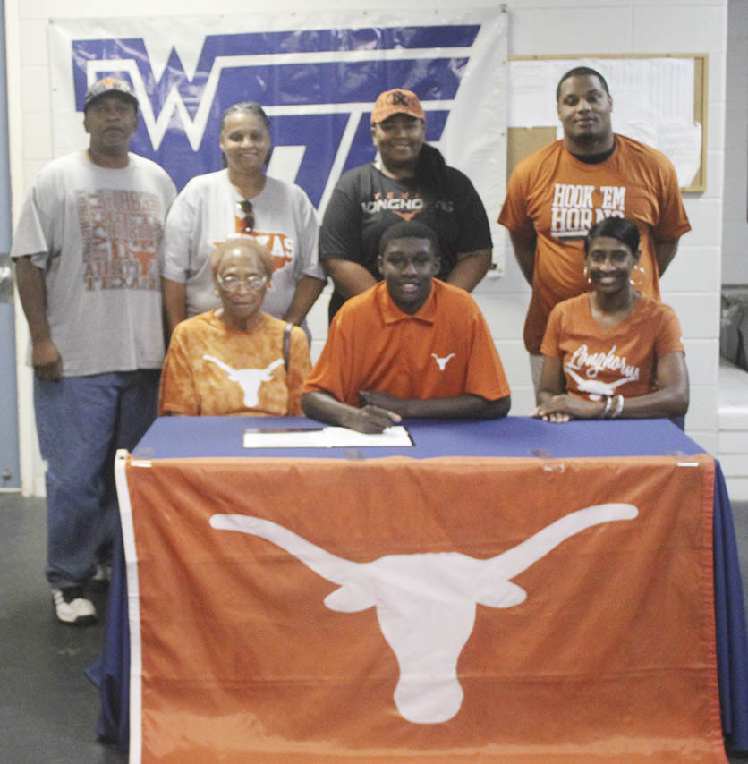 WOS high jumper Dupree inks with Texas | Orange Leader