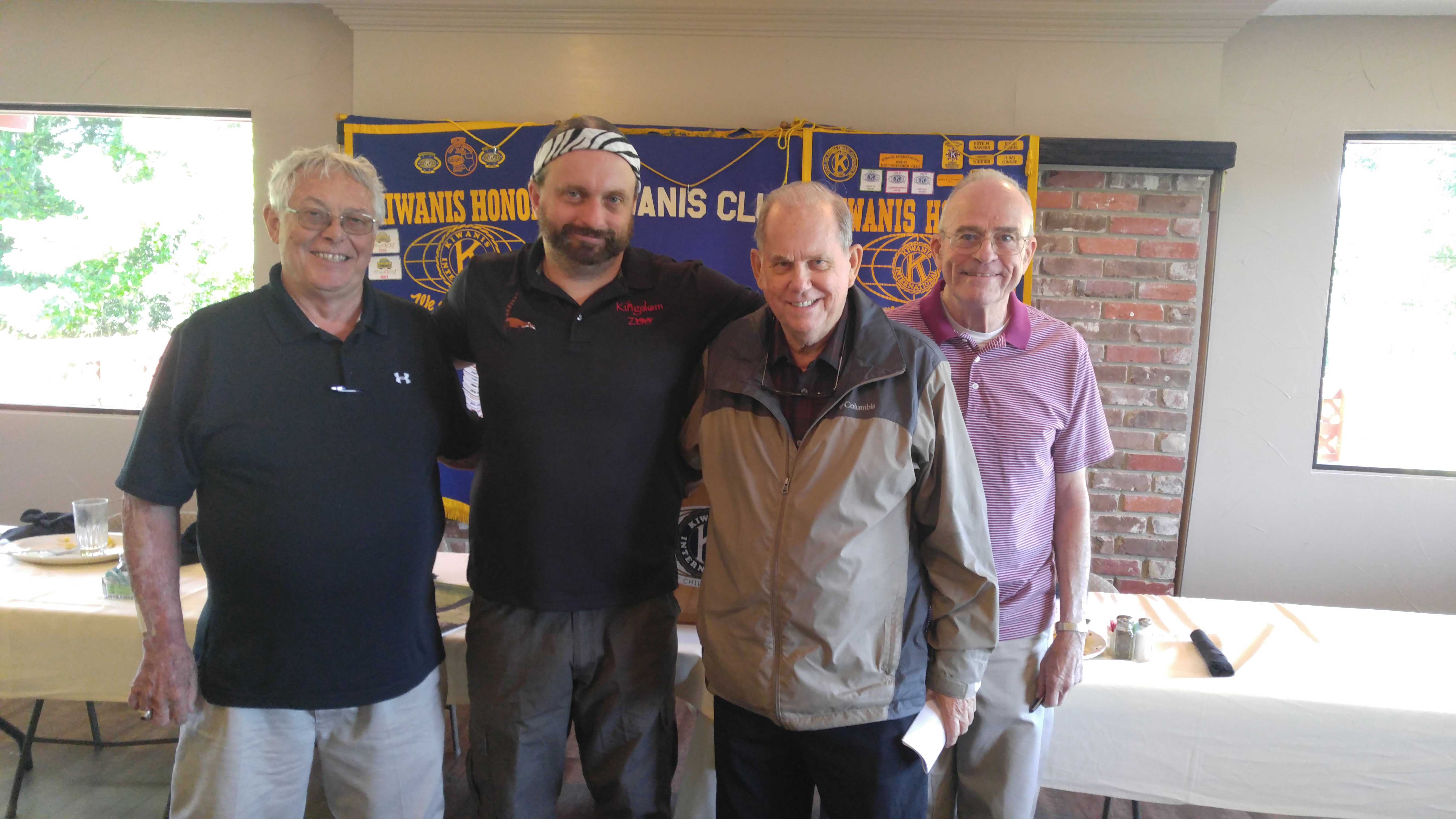 Chester Moore Visits Golden K | Orange Leader