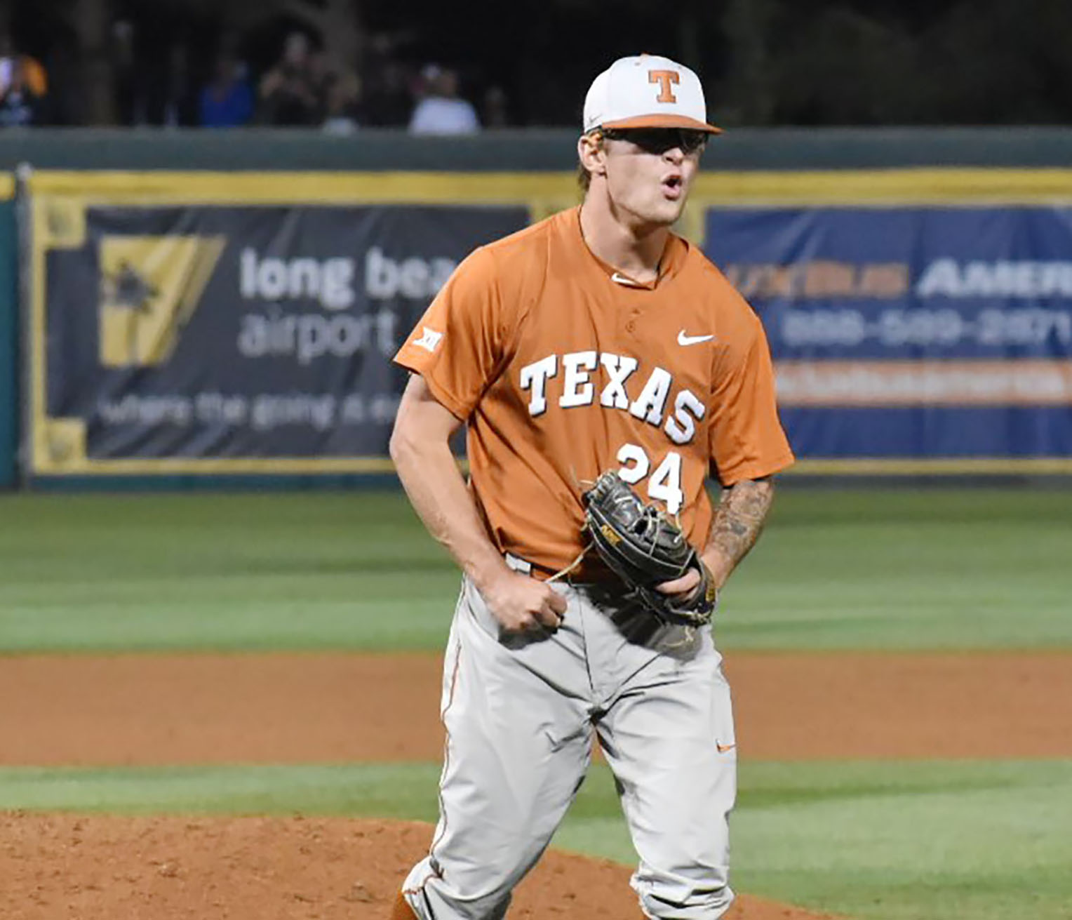 Shugart reports to Red Sox after great Longhorn run - Orange Leader ...