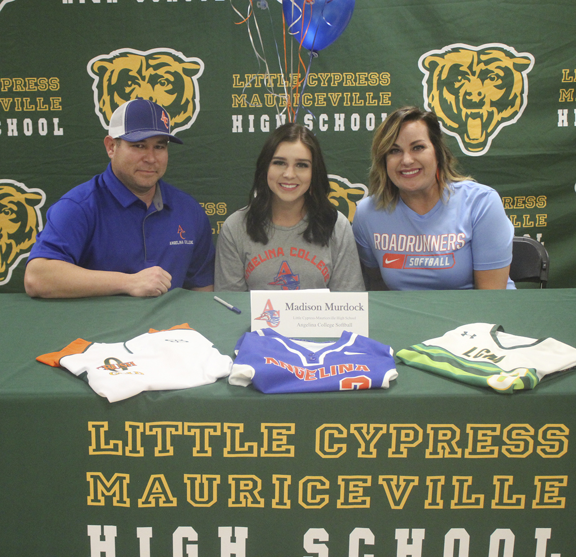 Lady Bear Murdock signs with Angelina JC | Orange Leader