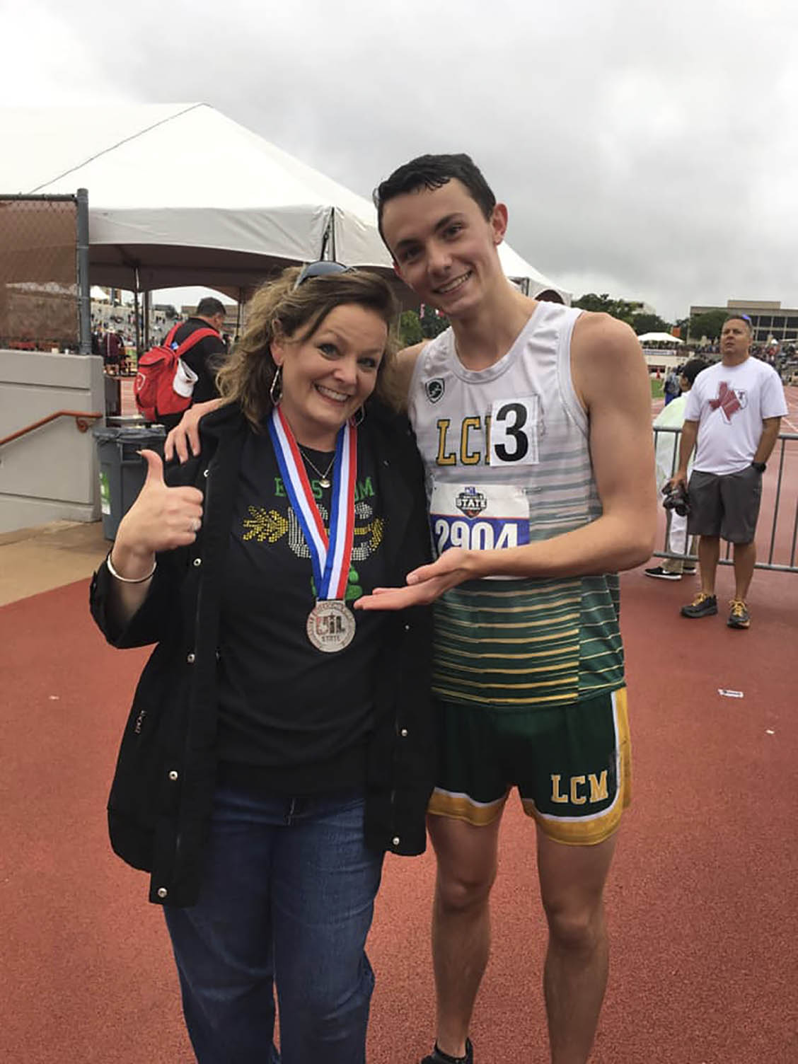 LC-M's Peveto snags silver in 4A 3,200 meters - Orange Leader | Orange ...