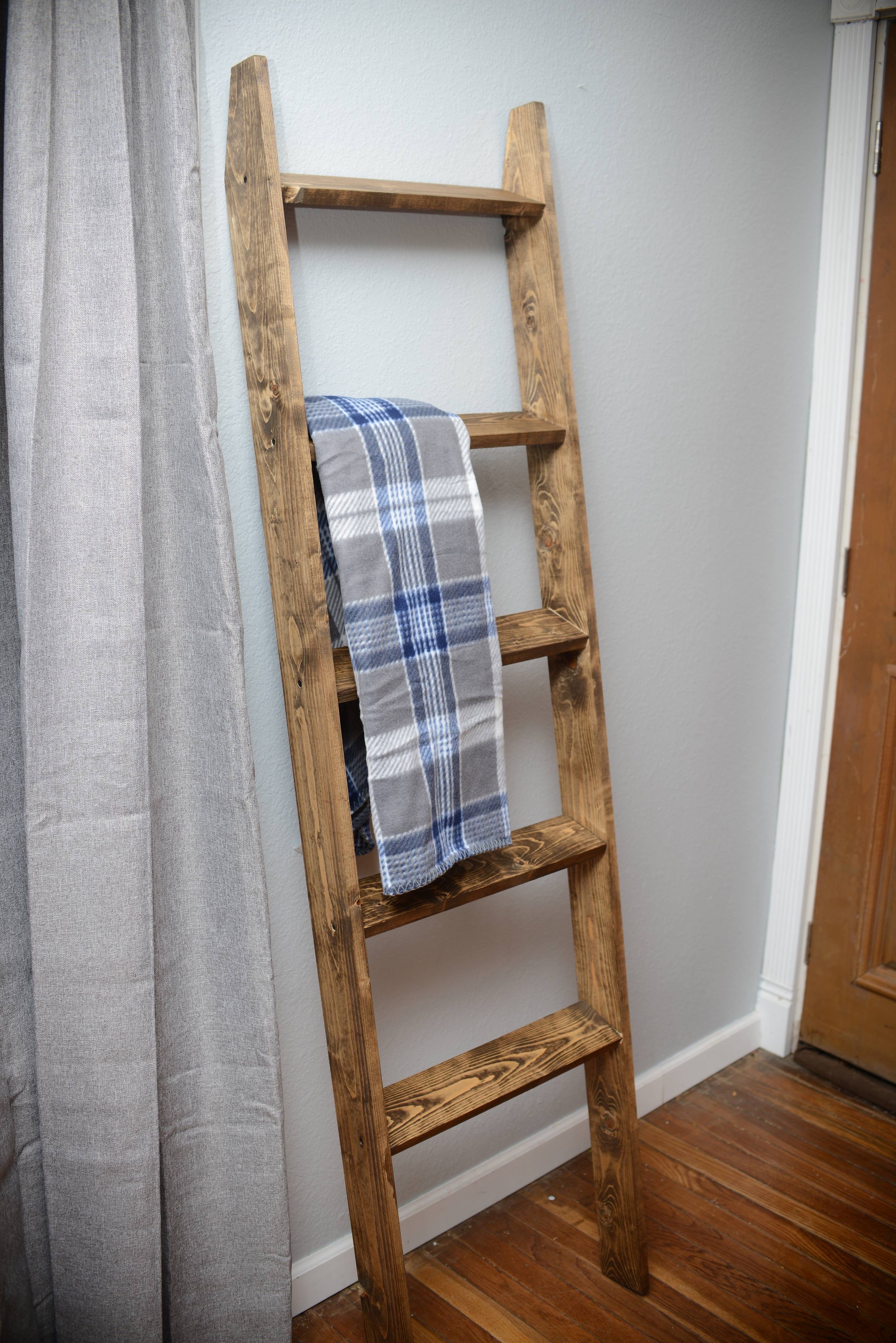 OrangeYouBold: Grab a blanket and stay put | Orange Leader