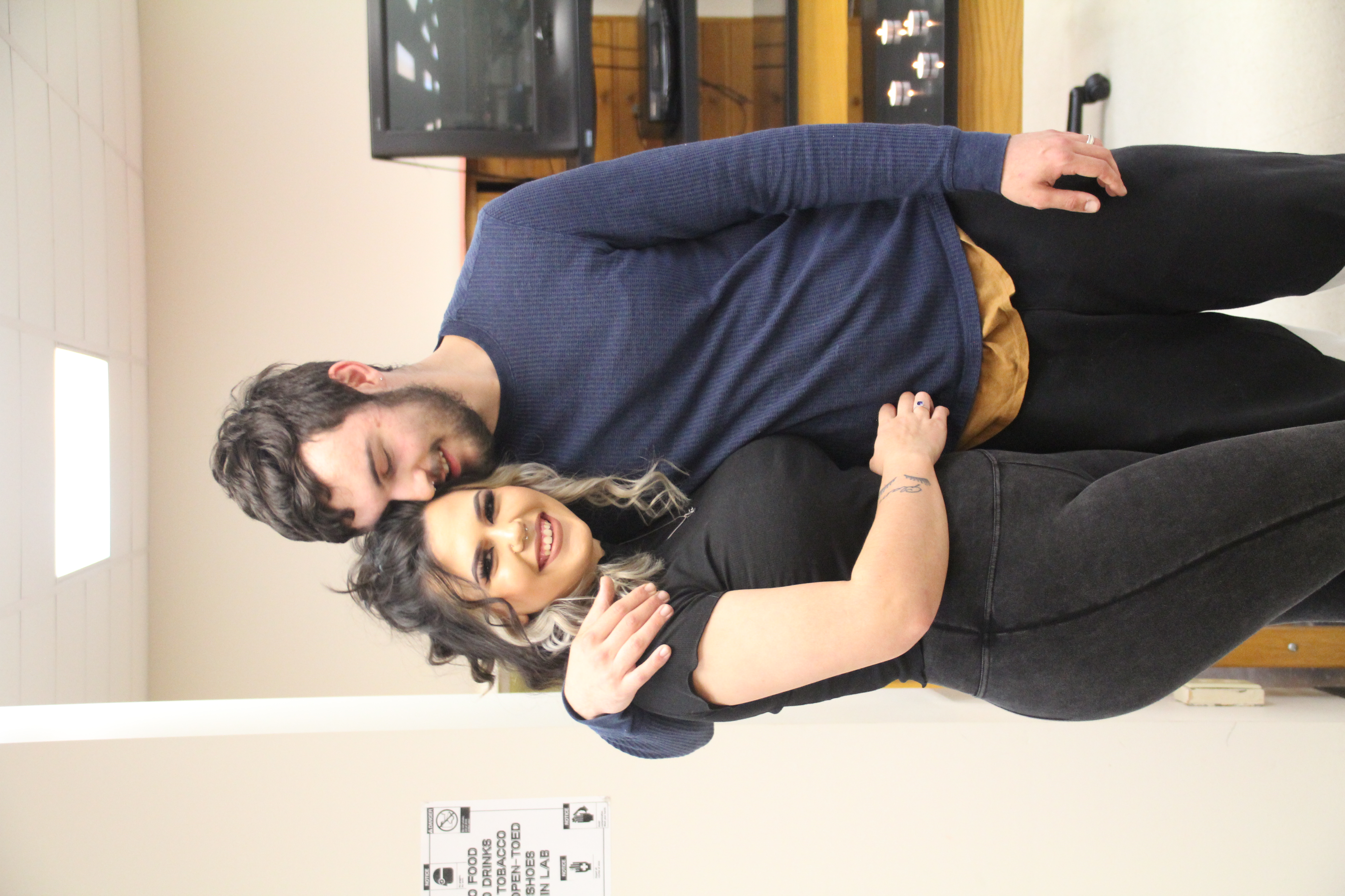 Student proposes to girlfriend on college campus | Orange Leader