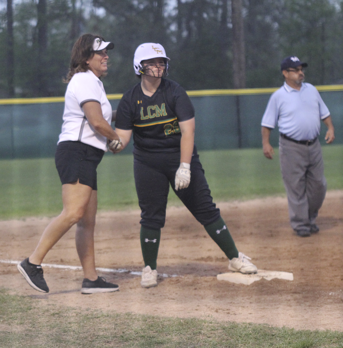 Frenzel drives in nine in Lady Bears big win over Vidor - Orange Leader ...