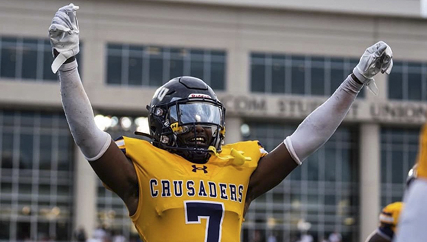 Former West Orange-Stark star K.J. Miller sets all-time Mary-Hardin ...