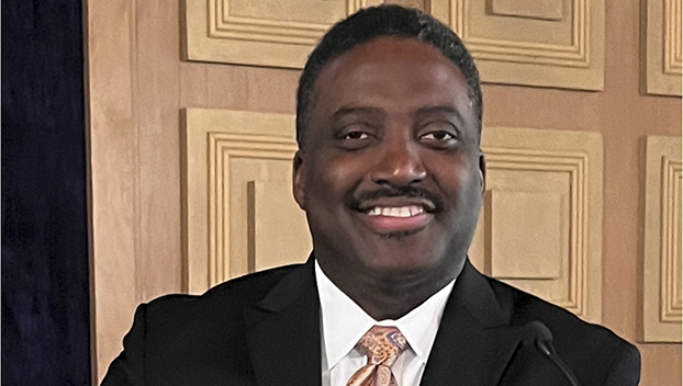 Pastor John Mark Stevens follows dreams to Mount Sinai Baptist Church ...