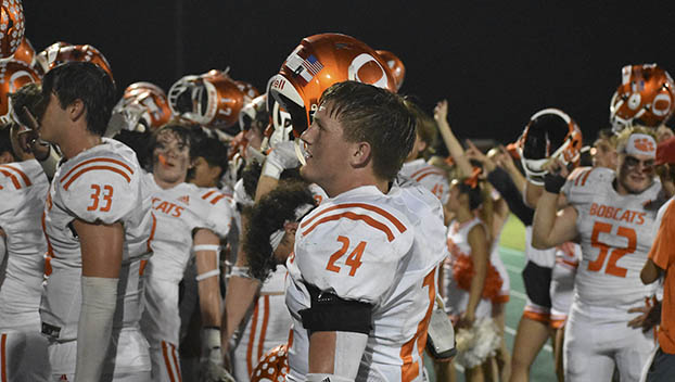 Sweet night for Bobcats in trip to Winnie to face Buccaneers | Orange ...