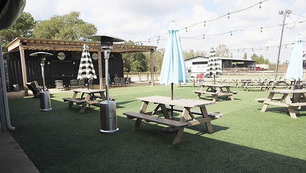 ON THE MENU — Bullfish grows from one-hit wonder to full-scale fun in ...