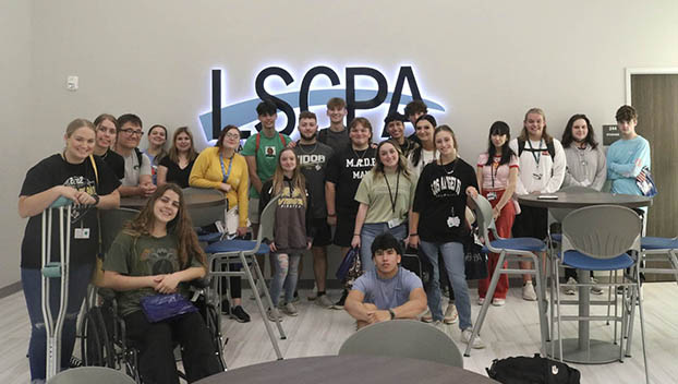 PHOTO FEATURE — Vidor students visit Lamar State College-Port Arthur ... PHOTO FEATURE — Vidor students visit Lamar State College-Port Arthur ...