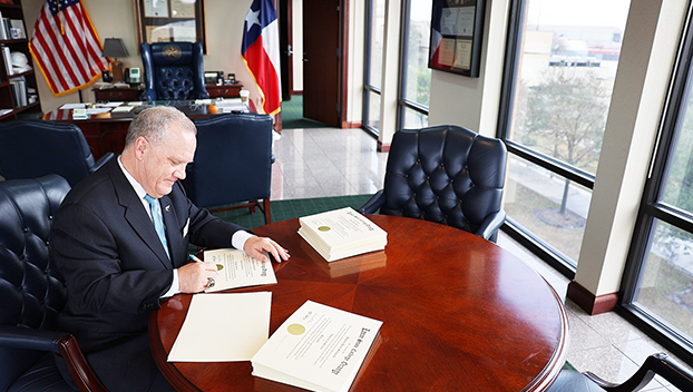 PHOTO FEATURE — Lamar State College Orange diplomas heading to the mail ...