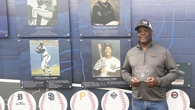 Andre Robertson Field honors past; links to future outreach for West ...