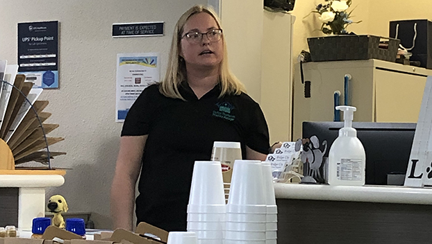 Bridge City Animal Hospital hosts networking coffee - Orange Leader ...