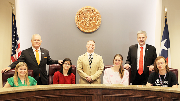 “Grow Their Own” tackles local teacher shortage, boosts options for ...